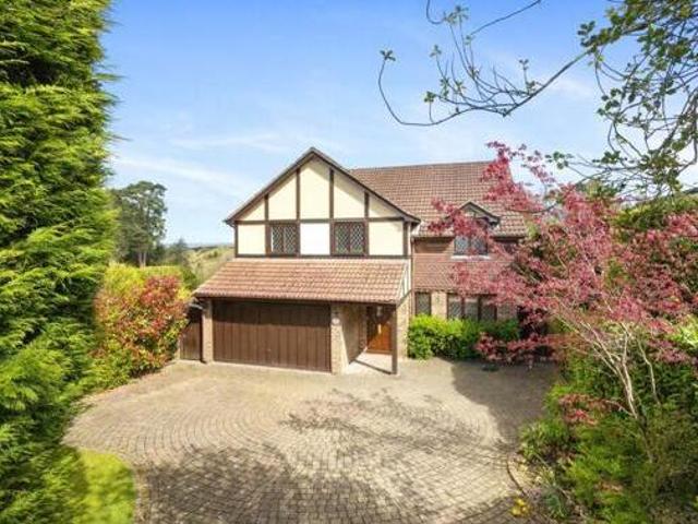 5 Bedroom Detached House For Sale In Crowborough
