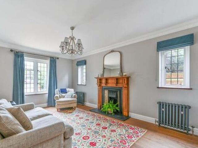 5 Bedroom Detached House For Sale In Croydon