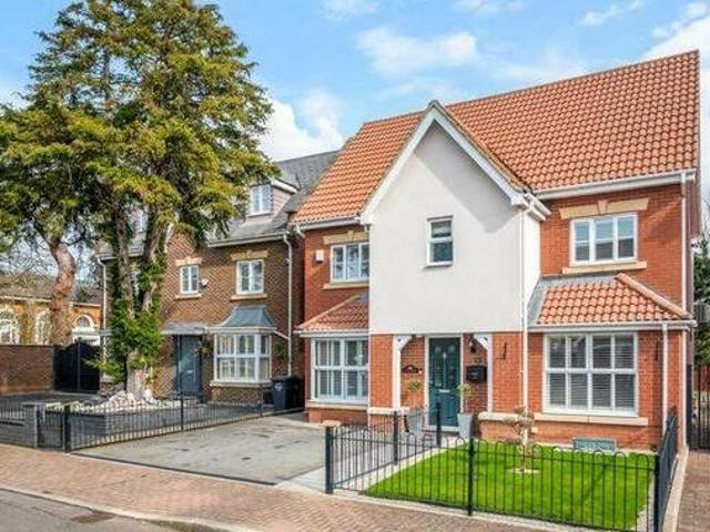 5 bedroom detached house for sale in Anvil Terrace Bexley Park DA2