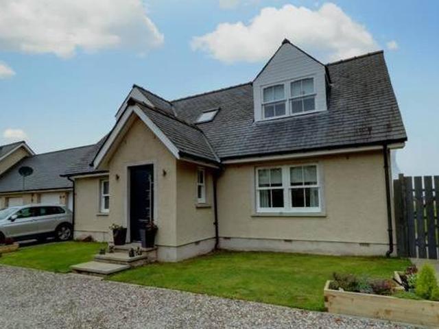 5 bedroom detached house for sale in Abbotsfield Grange Pugeston Montrose DD10