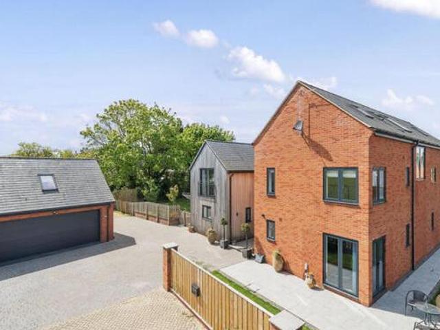 5 Bedroom Detached House For Sale In Abingdon, Oxfordshire