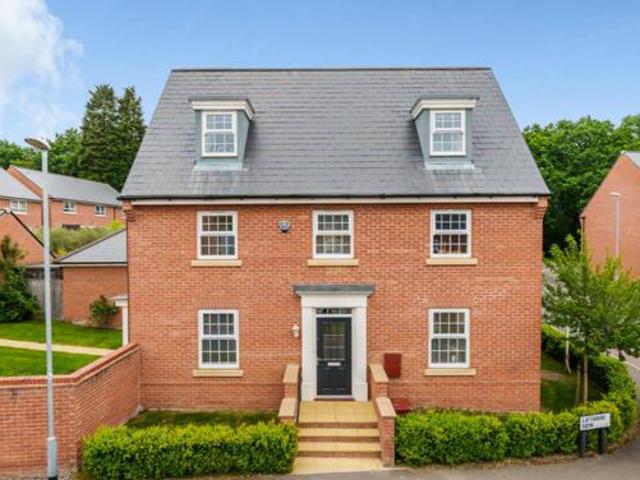 5 Bedroom Detached House For Sale In Adel