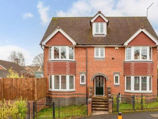 5 Bedroom Detached House For Sale In Alton
