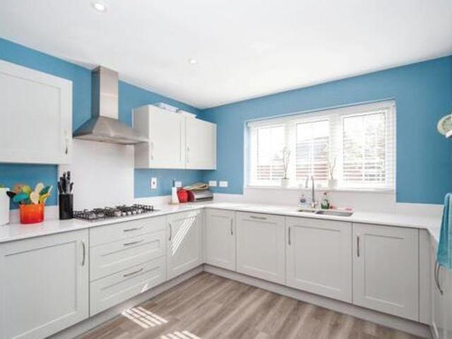 5 Bedroom Detached House For Sale In Alton, Hampshire
