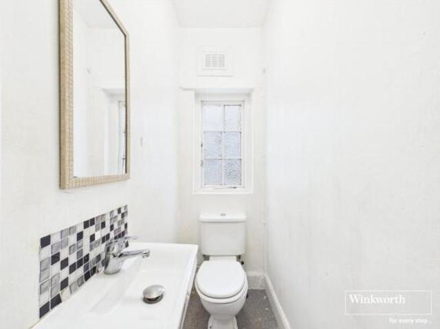 5 bedroom detached house for sale in Allington Road, Hendon, London, NW4