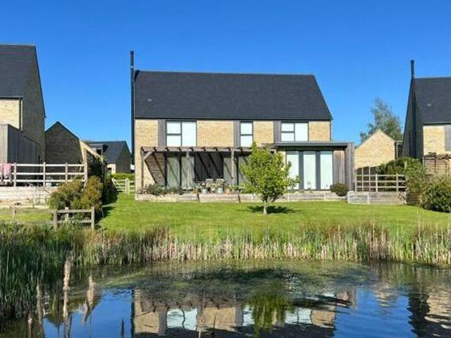5 Bedroom Detached House For Sale In Appledore, Kent