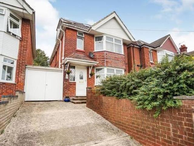5 bedroom detached house for sale in Archery Grove Southampton SO19 SO19