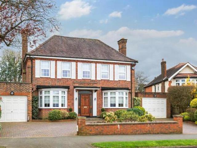 5 Bedroom Detached House For Sale In Arkley, Barnet