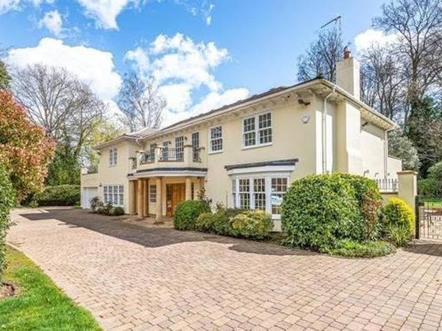 5 bedroom detached house for sale in Ascot Berkshire SL5