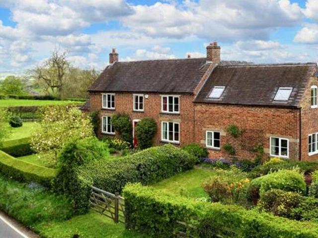 5 Bedroom Detached House For Sale In Ashbourne