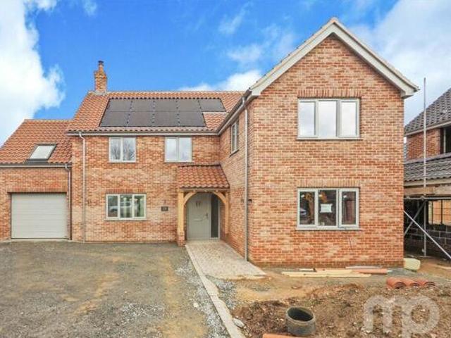 5 Bedroom Detached House For Sale In Ashill