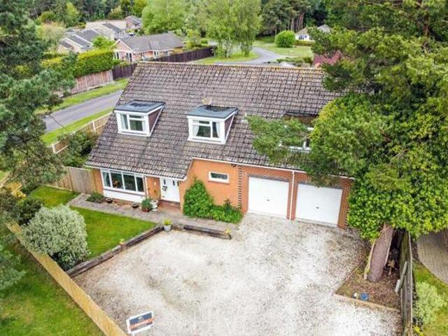 5 Bedroom Detached House For Sale In Ashley Heath