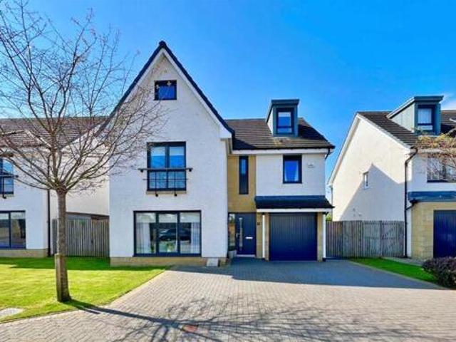 5 Bedroom Detached House For Sale In Bothwell