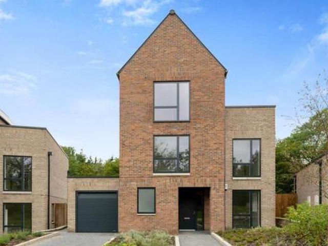 5 Bedroom Detached House For Sale In Boxwood Park