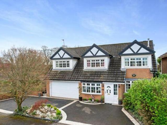 5 Bedroom Detached House For Sale In Boothstown, Manchester