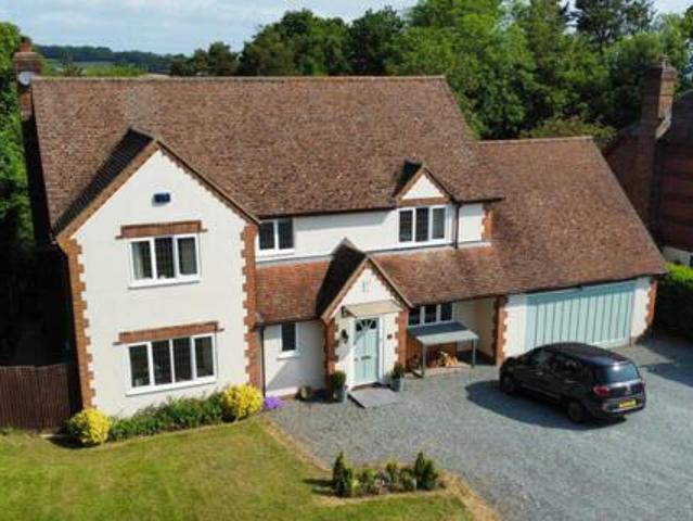 5 Bedroom Detached House For Sale In Battle