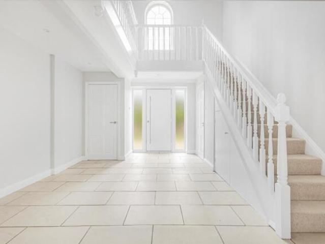 5 bedroom detached house for sale in Bagley Wood Road, Oxford, OX1