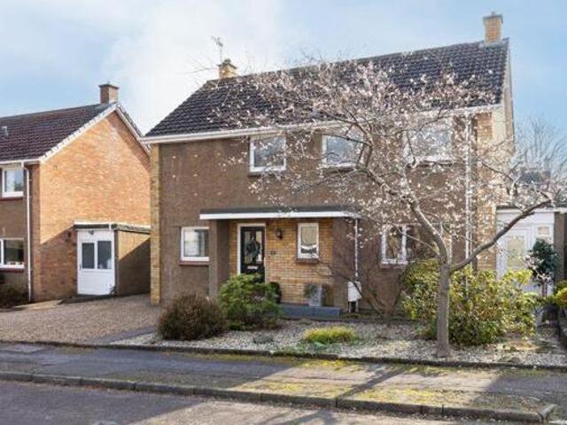5 Bedroom Detached House For Sale In Balerno, Edinburgh
