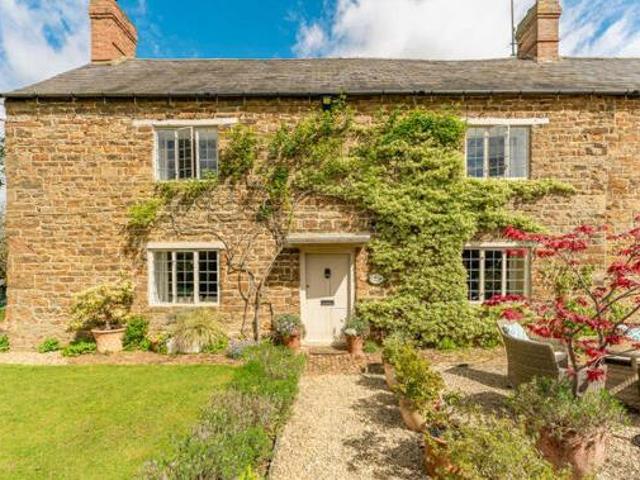 5 Bedroom Detached House For Sale In Banbury