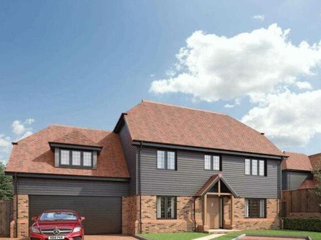 5 Bedroom Detached House For Sale In Bannister Hill