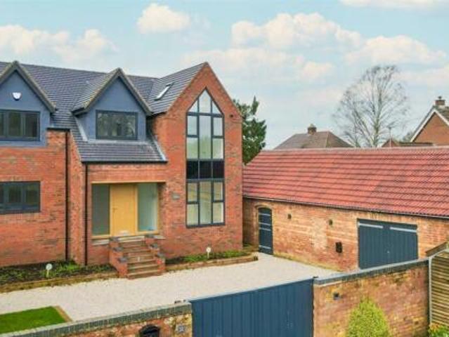 5 Bedroom Detached House For Sale In Barton in fabis