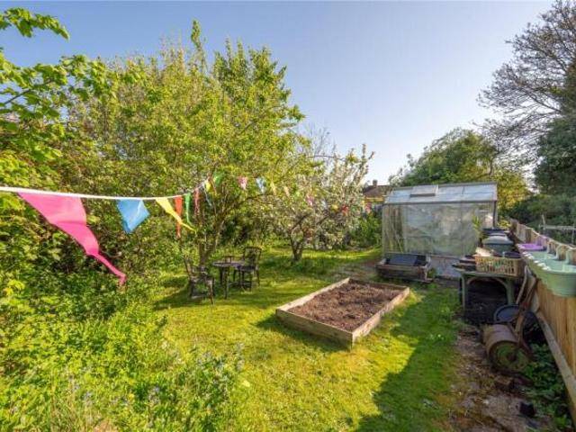 5 bedroom detached house for sale in Beaumont Avenue, St. Albans, Hertfordshire, AL1