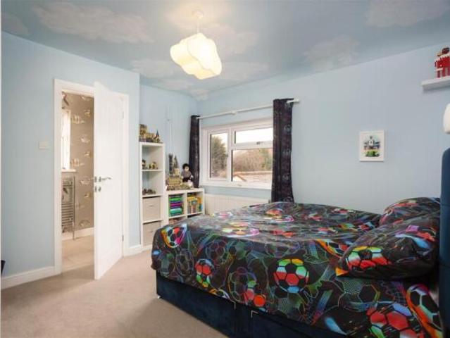 5 bedroom detached house for sale in Belvedere Road, Alwoodley, LS17