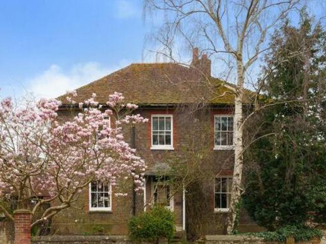 5 Bedroom Detached House For Sale In Berkshire