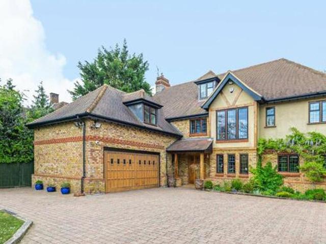 5 Bedroom Detached House For Sale In Bickley, Kent