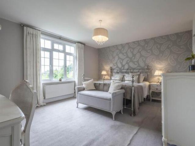 5 bedroom detached house for sale in Bidborough Ridge, Tunbridge Wells, TN4