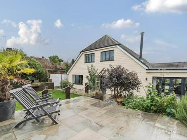 5 Bedroom Detached House For Sale In Billingshurst