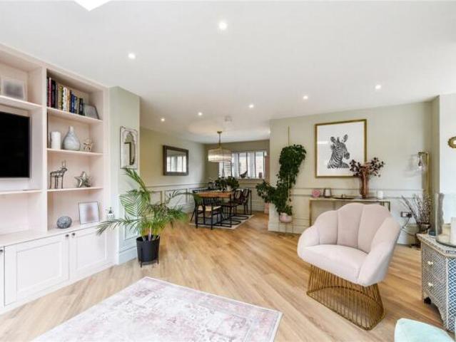 5 bedroom detached house for sale in Bingham Road, Winchester, Hampshire, SO22