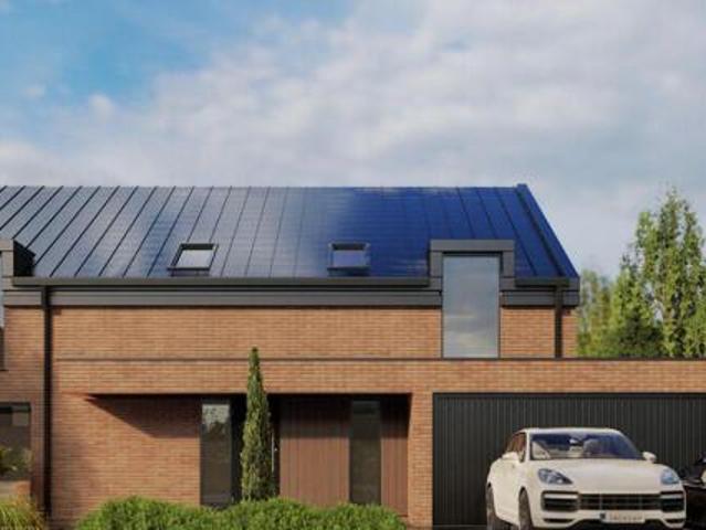 5 Bedroom Detached House For Sale In Birchwood Grange