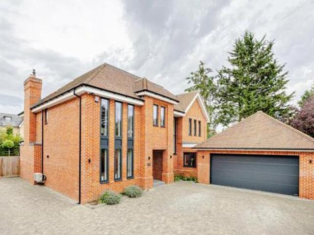 5 Bedroom Detached House For Sale In Bishop´s Stortford, Hertfordshire
