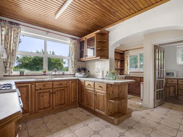 5 bedroom detached house for sale in Blacksmith Lane, Prestbury, Cheltenham, GL52