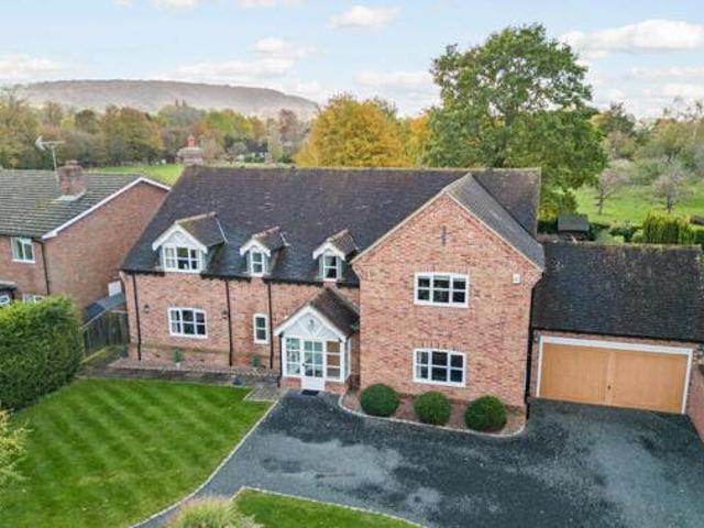 5 Bedroom Detached House For Sale In Bledlow, Princes Risborough
