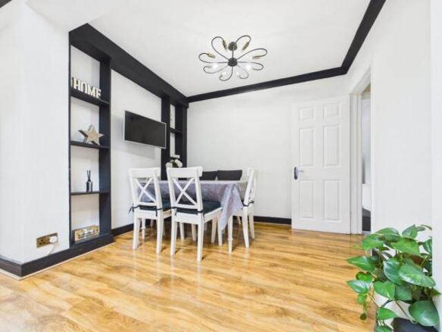 5 bedroom detached house for sale in Bridge Road, Bursledon, Southampton, SO31