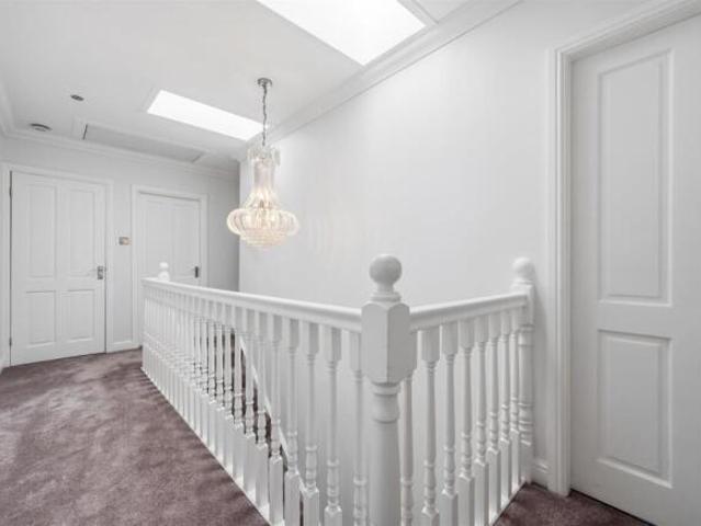 5 bedroom detached house for sale in Broomcroft Park, Whirlow, Sheffield, S11