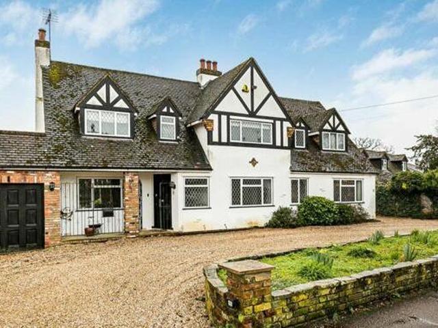 5 Bedroom Detached House For Sale In Brookmans Park