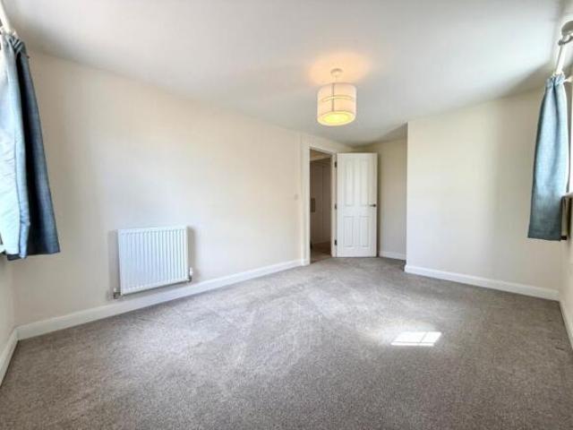 5 bedroom detached house for sale in Burgess Avenue, Eaton Leys, Milton Keynes, MK17