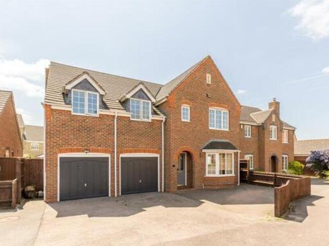 5 Bedroom Detached House For Sale In Bure Park