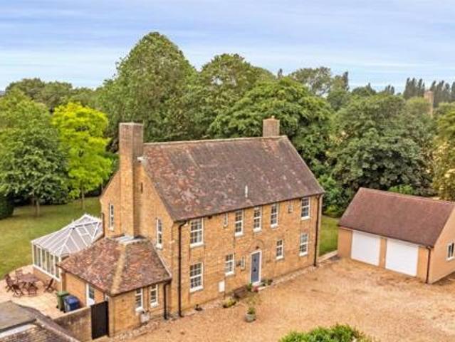 5 Bedroom Detached House For Sale In Bury