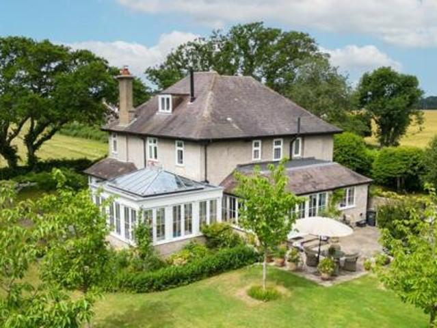 5 Bedroom Detached House For Sale In Godwinscroft, Christchurch