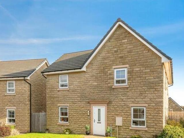 5 Bedroom Detached House For Sale In Golcar