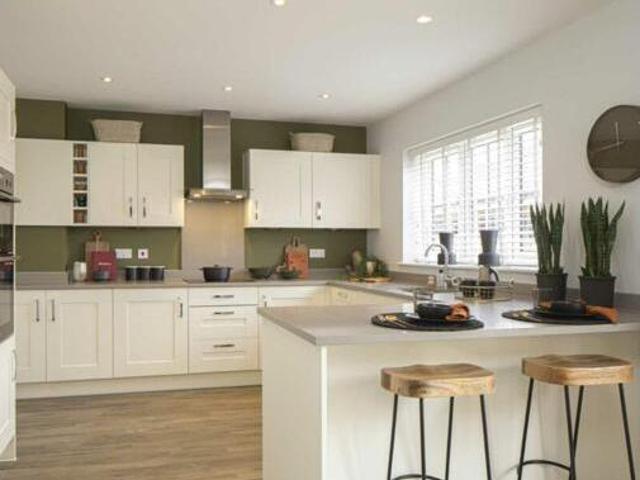5 Bedroom Detached House For Sale In Gold Lane