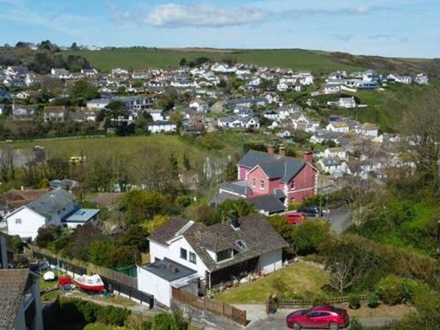 5 Bedroom Detached House For Sale In Gorran Haven