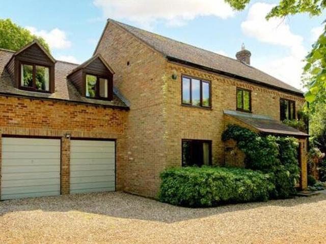 5 Bedroom Detached House For Sale In Gawcott, Buckinghamshire