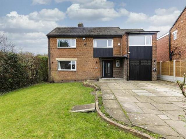 5 bedroom detached house for sale in George Avenue, Birkby, Huddersfield, HD2