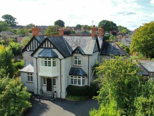 5 Bedroom Detached House For Sale In Gillingham, Dorset