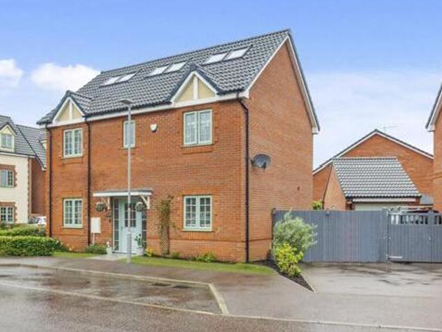 5 Bedroom Detached House For Sale In Glebe Farm